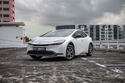 Toyota Prius Hybrid Review Sleek Sipper Autoapp