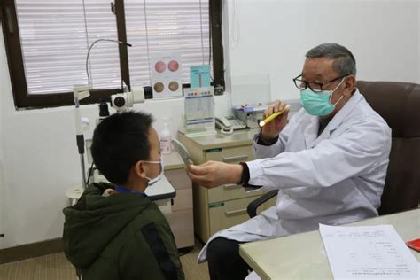 青少年近视防控 光明计划”正式启动！苏州大学理想眼科医院