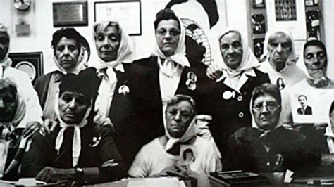 Por Qué Se Separaron Las Madres De Plaza De Mayo