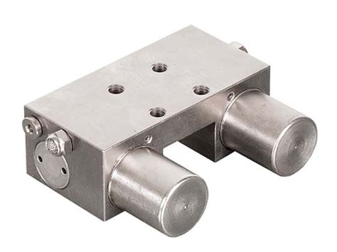 Пневматические зажимы для рельсовых направляющих CPxxx