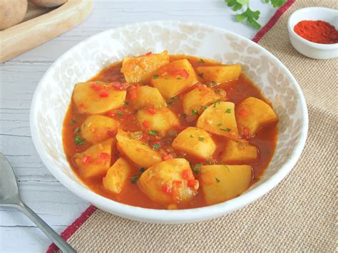 Patatas Guisadas Tradicional Receta Casera Fácil Y Reconfortante