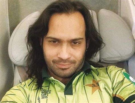 Waqar Zaka وقار زکا Profile Latest Urdu News of Waqar Zaka