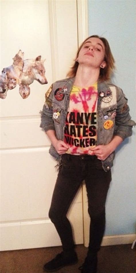 Julien Baker Me As A Girlfriend Baker Beautiful Girlfriend
