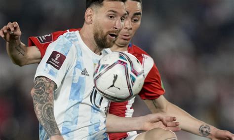 Messi Mbappé Neymar Et Ronaldo Parmi Les Nommés Lfm La Radio