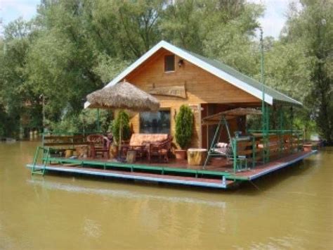 Incredible Houseboats I Floating Homes On Water Artofit
