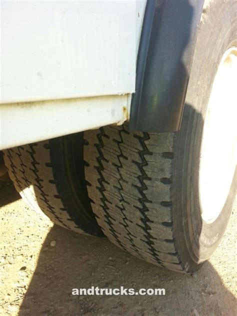 4300 SBA International Service Truck 7000lb IMT 3820 Crane