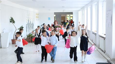 სექტემბერი კაზრეთის სკოლები