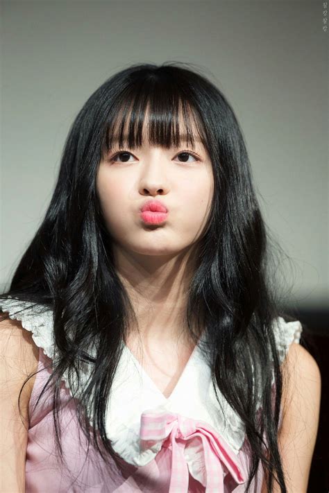 Pin By Elisa Irene On Fansign Oh My Girl Yooa Asian Beauty Girl