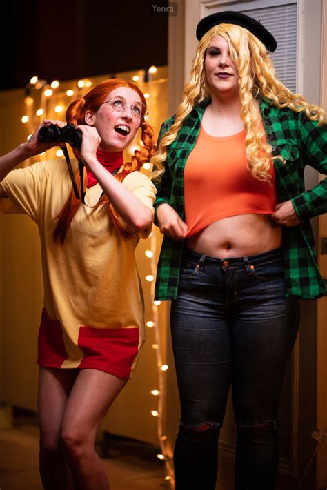 Eliza Thornberry Costume