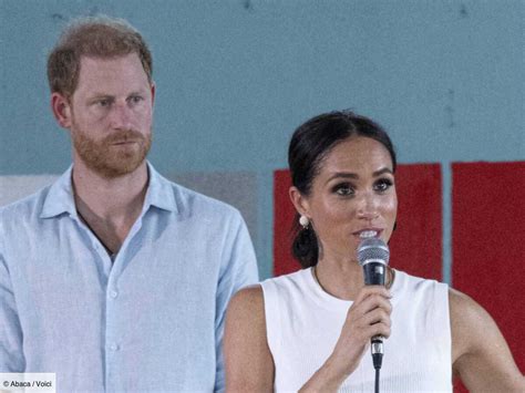 Il Nest Presque Rien De Leau Dans Le Gaz Entre Harry Et Meghan