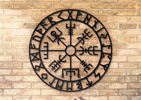 Vegvísir Viking Compass Wall Decor Viking Compassnordic Etsy