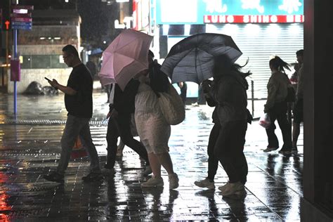 熱帶氣旋萬宜︱天文台：最快周日進入本港800公里範圍 下周初發熱帶氣旋警告信號 星島日報
