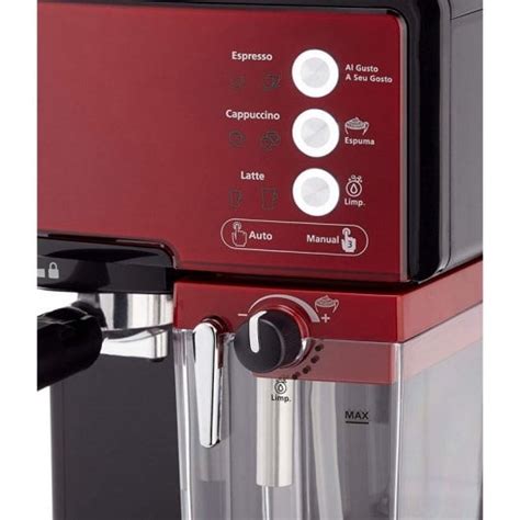 Oster Prima Latte Cafetera Espresso 15 Bares Roja Con Tratamiento De