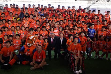 La Presentación De Paolo Guerrero En La Ucv Cierra Al Fin La Novela