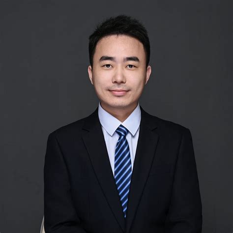 助理教授 集成电路与光电芯片学院