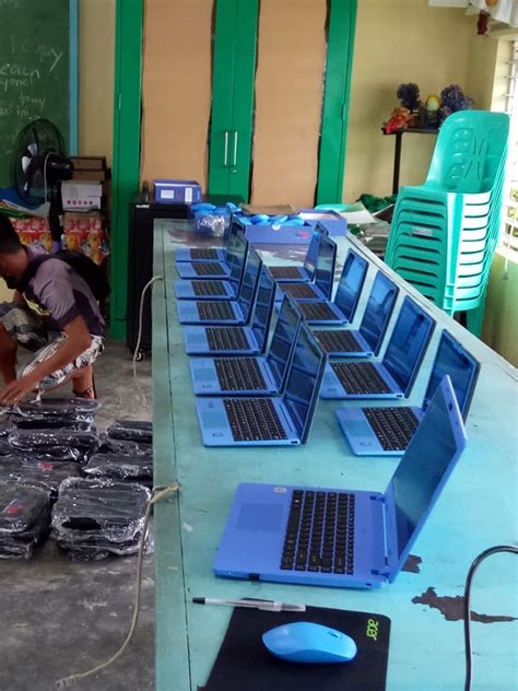 Salamat Deped Philippines Deped Computerization Program Dcp Aims To Provide Public Schools