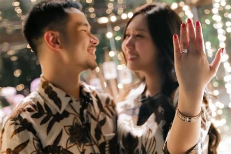 Fakta Menarik Lamaran Jess No Limit Dan Sisca Kohl