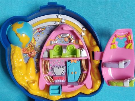 Vintage Polly Pocket Disney Mickey And Minnie Mouse Compacts Take All