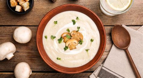 Velouté De Champignons Cyril Lignac Dévoile Sa Savoureuse Et Très