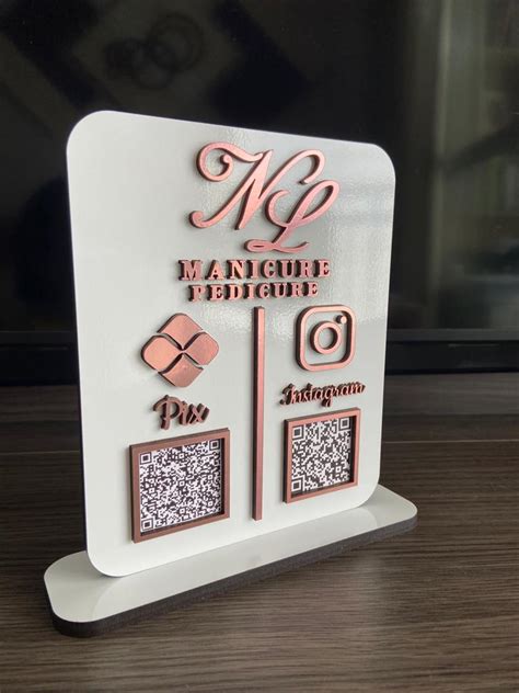 Placa QR Code temas personalizada D Art Laser e Gráfica