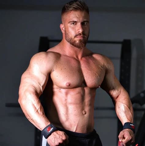 All Men 067 Str8 Ig Bodybuilder Solo Show