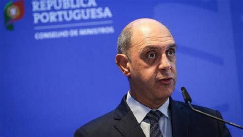 Farmácias vão poder fazer renovação automática da medicação crónica