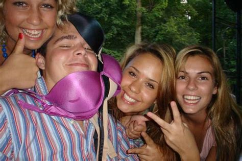 Drunk Chicks Gallery Gallery Ebaums World