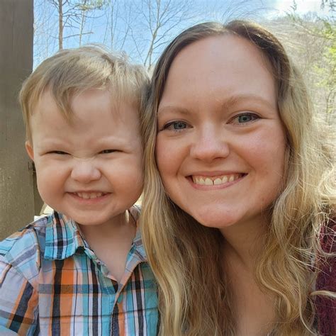 Brook Cooper Scentsy Certified Consultant