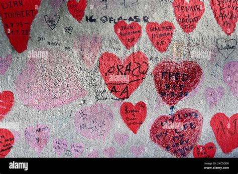 National Covid Memorial Wall London UK Stock Photo Alamy