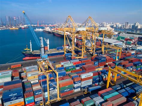 Gulftainer Introduces New Container Service At Sharjah Terminal