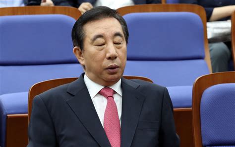 김성태 나경원 향해 “철딱서니 없는 어떤 분” 국회·정당 정치 뉴스 한겨레