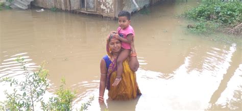 Odisha Floods Leave Villagers High And Dry Govt Slow To Help Title