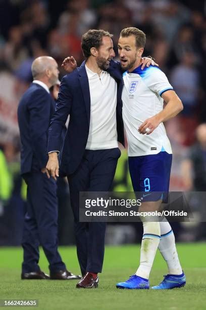 Harry Kane Gareth Southgate Photos And Premium High Res Pictures