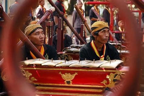 Sarat Makna Ini 7 Pepatah Jawa Dan Artinya Yang Bisa Dijadikan