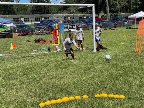 How Often Should A Goalkeeper Train Per Week Professional Goalkeeper