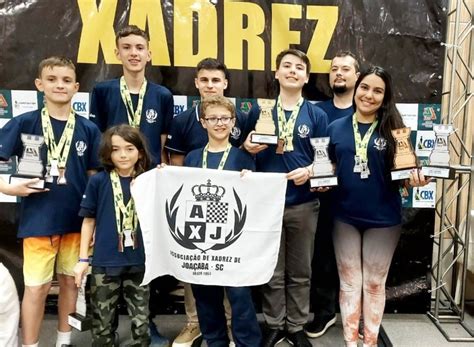 Caco Da Rosa Xadrez De Joaçaba Conquista Título E Troféus No