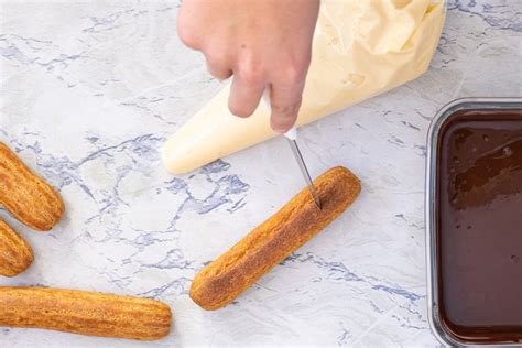 Clairs De Crema Y Chocolate Receta Cl Sica De La Reposter A Francesa