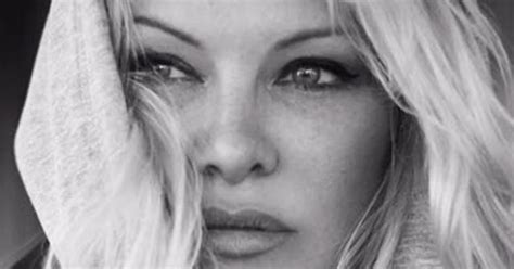 Pamela Anderson Rompió Su Relación Con El Campeón Mundial Adil Rami