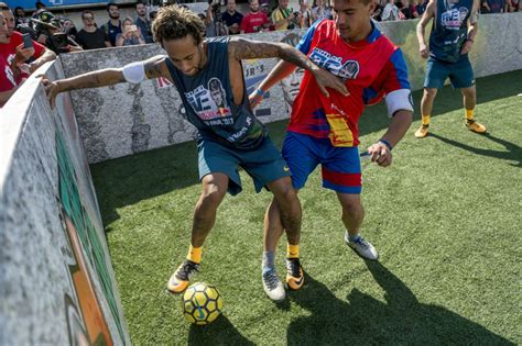 Neymar Sixpack Six Pack Abs Vs 🏆 Livebigagency 4rabet Messi Vs