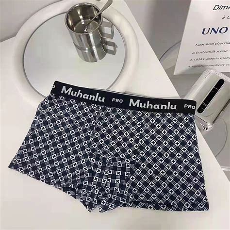 กางเกงในชายสไตล์เกาหลี ใส่สบาย ผ้านิ่มมาก เนื้อผ้ายืดยุ่นได้ดี ฟรีไซร์ เอว 28 44 นิ้ว รุ่น 3101