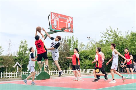 校园环境新疆新东方烹饪学校
