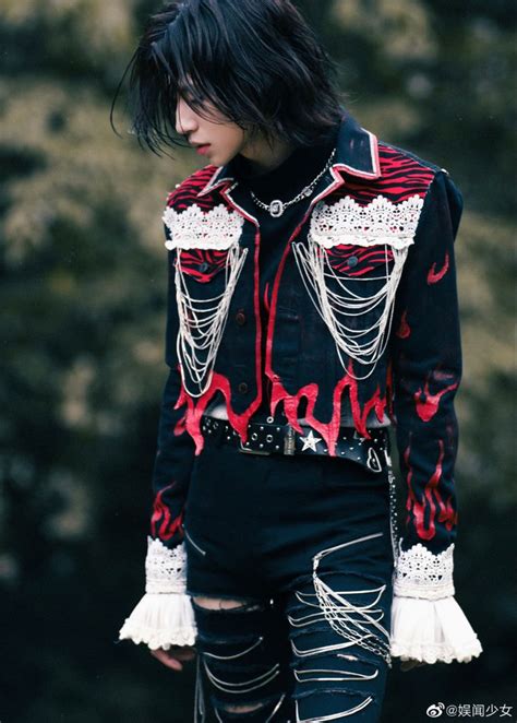 小鬼 王琳凯 Lil Ghost