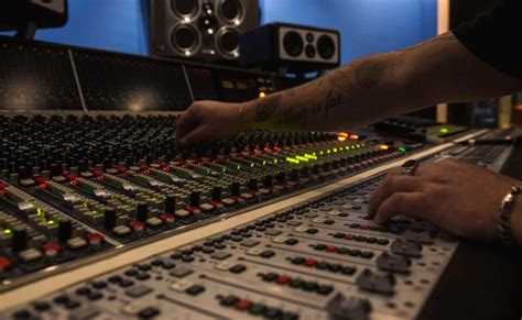 Academy One Of A Kind Practical Experience Studios