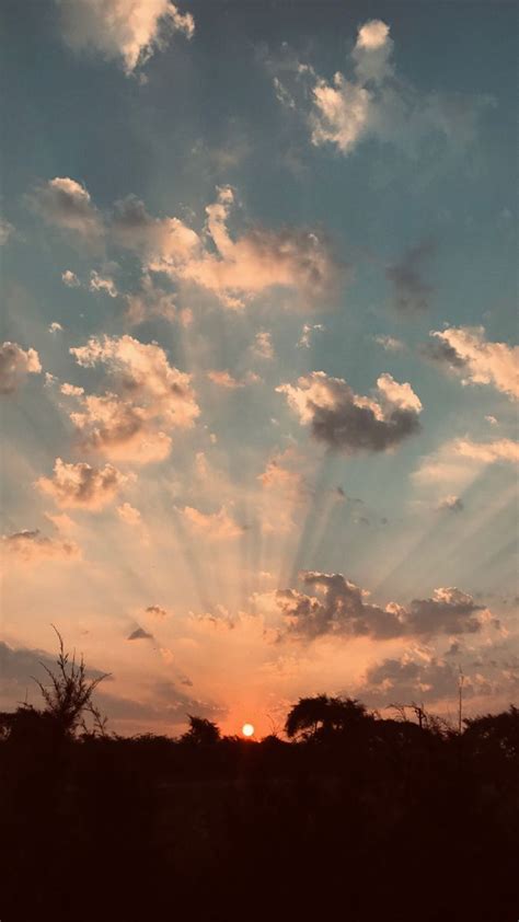 Sunrise ⛅️ In 2022 Sky Aesthetic Beautiful Nature Scenes Sunset
