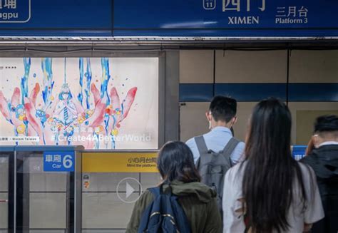 搭捷運電扶梯站左邊被嗆？其實「5種行為」才真讓人受不了｜熱門話題｜網路溫度計 Dailyview