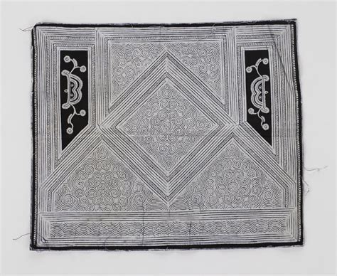 Batik Sample Miao Mia
