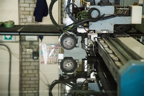 Glass In Glass Factory Stock Image Image Of Laminated 189451173