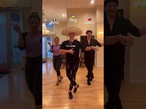 🇧🇷 Samba - batucada basic step - learn more with 📲 “Dance With Oleg” APP & DanceWithOleg.com ...