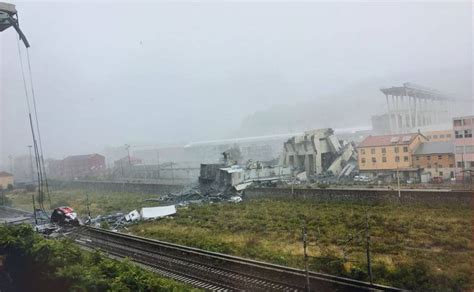 Genova Ponte Morandi Le Foto Inedite Poco Dopo Il Crollo Corriereit