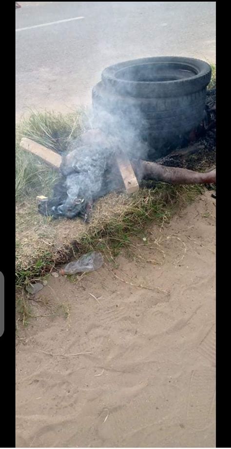 Mob Sets Suspected Thief Ablaze In Delta For Snatching Phone With Toy